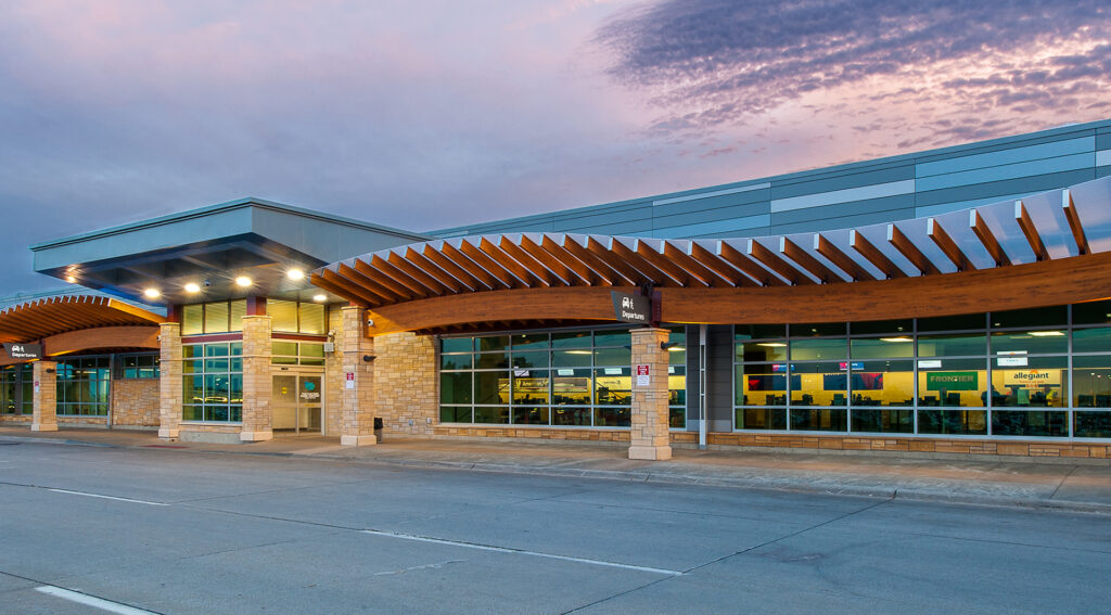 Eastern Iowa Airport Terminal Modernization - MBJ